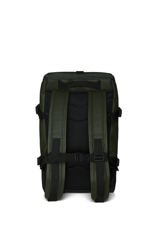 Mochila Rains Charger Backpack, Dimensiones 26 x 45 x 12 cm., Volumen ...